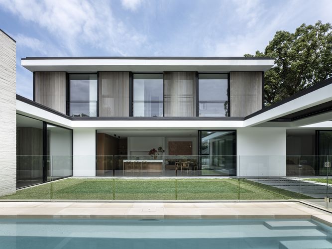 Riverview House by Deuchrass Architects | ArchitectureAu