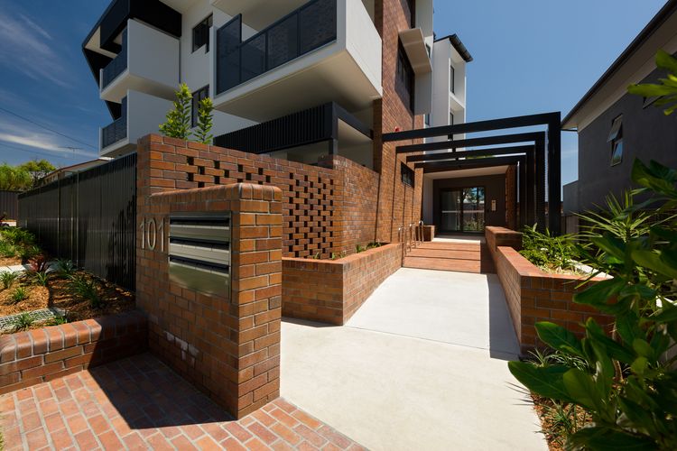 Jinjeri Glenalva Terrace by KO&CoArchitecture | ArchitectureAu