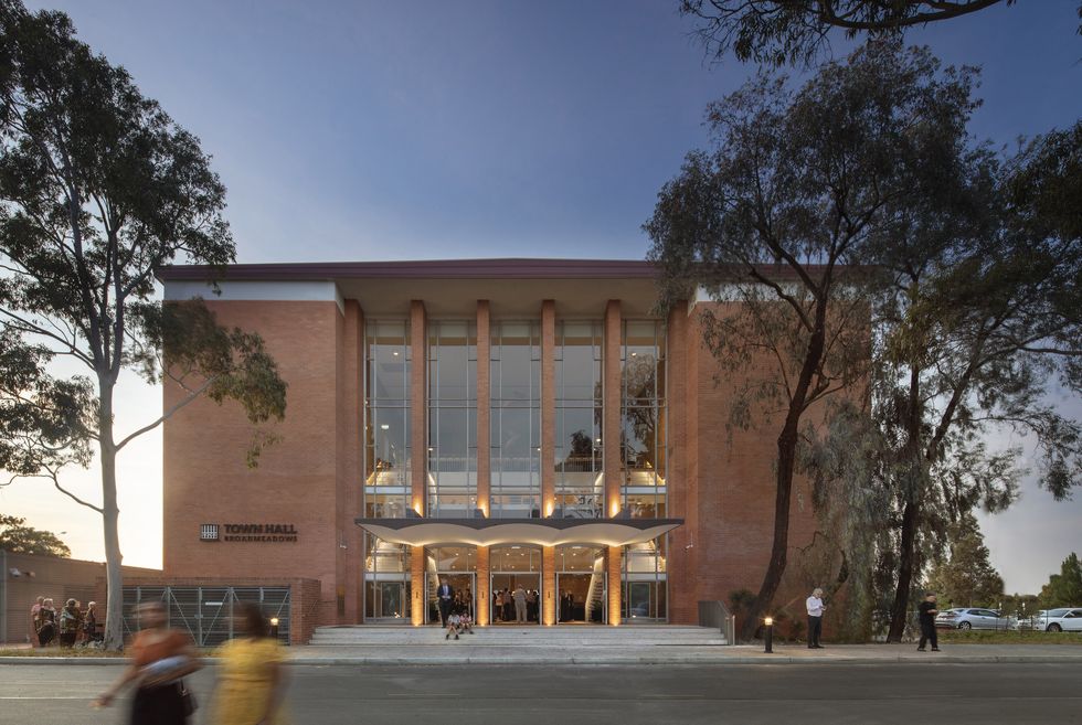 Suburban town hall redevelopment wins top Victorian architecture award ...
