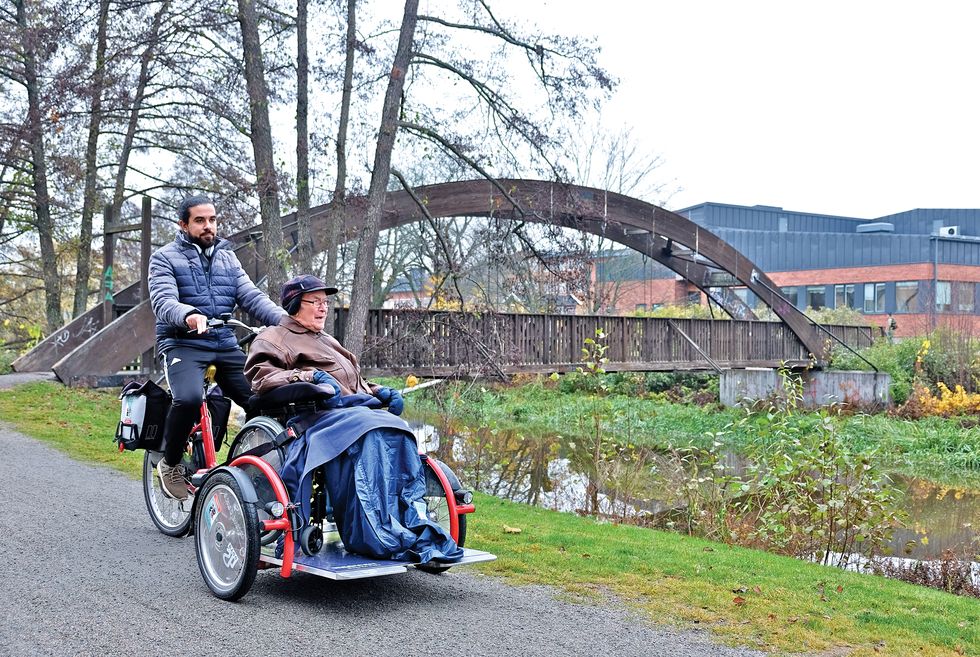 Age-friendly city design: Identifying common opportunities across the ...